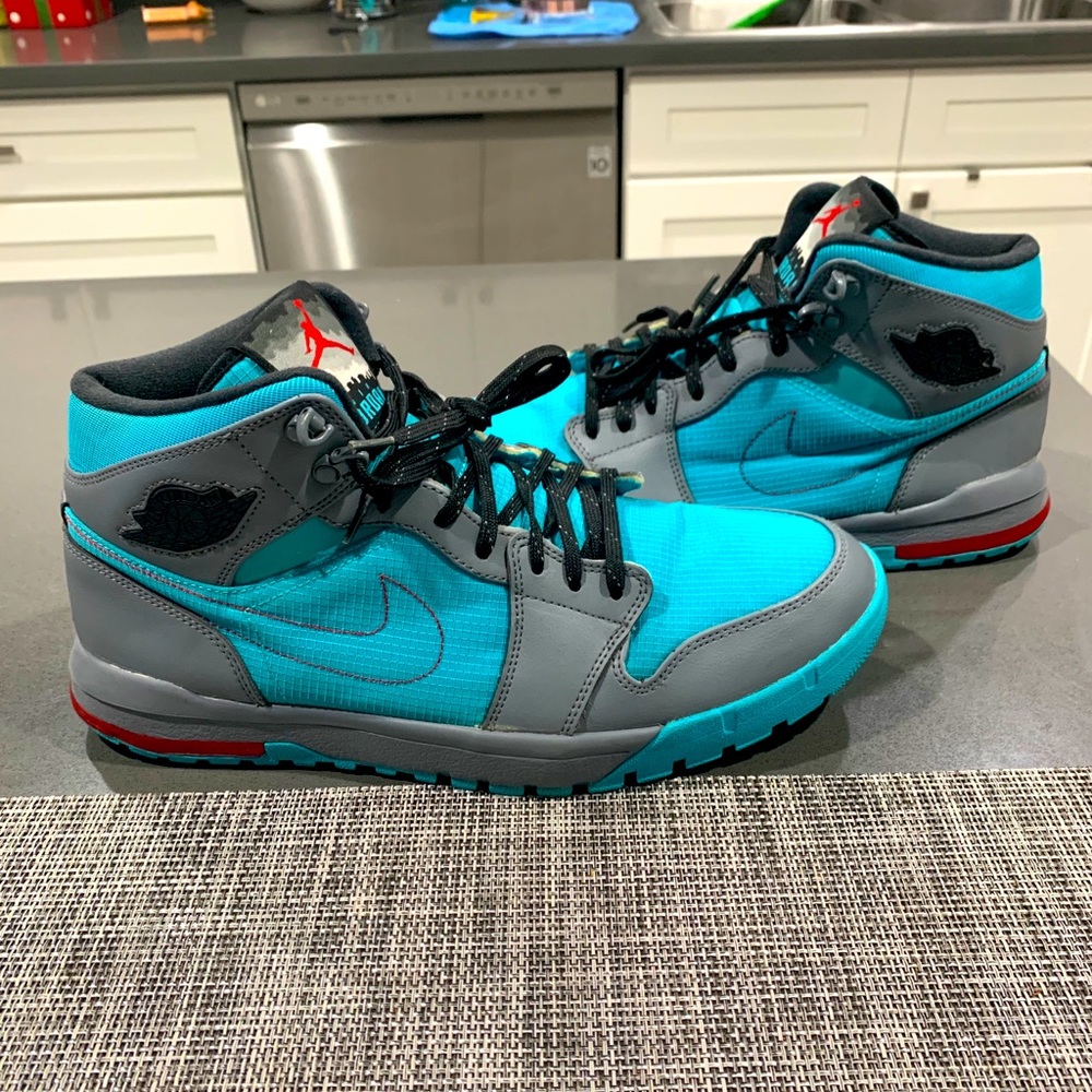 Nike Air Jordan 1 Trek - Gem